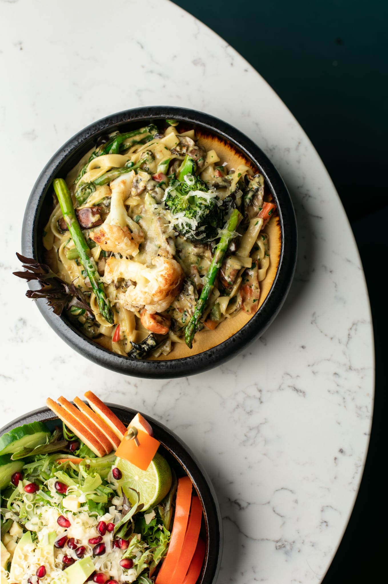 Sapores Restaurant and Lounge